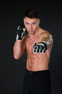 Adrian Dobrzycki | OSOBNOSTI.CZ