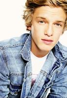 Cody Simpson | OSOBNOSTI.cz