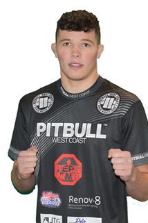 Connor Hitchens | OSOBNOSTI.cz