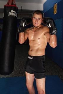 Cristian Gonzalez | OSOBNOSTI.CZ