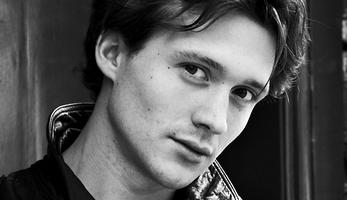David Oakes | OSOBNOSTI.cz