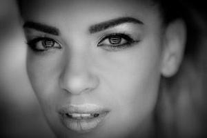 Eva Simons | OSOBNOSTI.cz