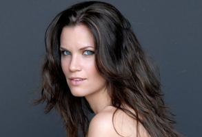 Frida Farrell | OSOBNOSTI.cz