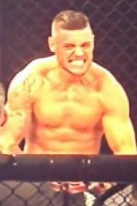 Kiefer Crosbie | OSOBNOSTI.CZ