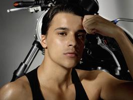 Kostja Ullmann | OSOBNOSTI.cz