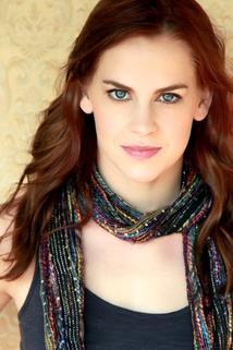 Maddy Curley | OSOBNOSTI.cz