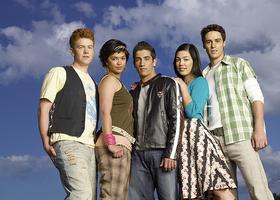 Nic Sampson | OSOBNOSTI.cz