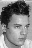 Nick Kamen | OSOBNOSTI.CZ