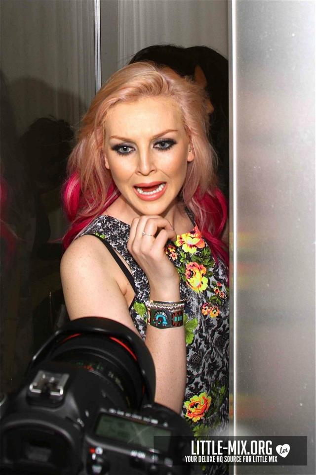 Perrie Edwards Fotka