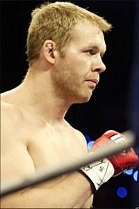 Sam Holloway | OSOBNOSTI.CZ