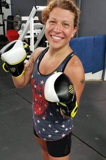 Sarah Hayes | OSOBNOSTI.CZ