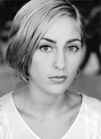 Summer Phoenix | OSOBNOSTI.cz