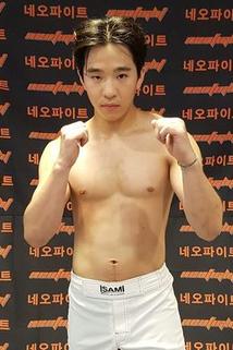 Sung Cho | OSOBNOSTI.CZ