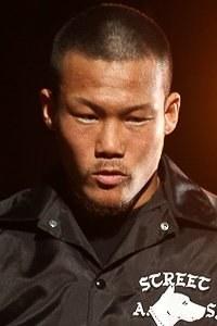 Tomoya Kato | OSOBNOSTI.CZ