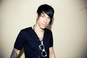 Trace Cyrus | OSOBNOSTI.cz