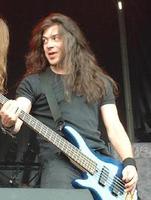 Yves Huts | OSOBNOSTI.cz